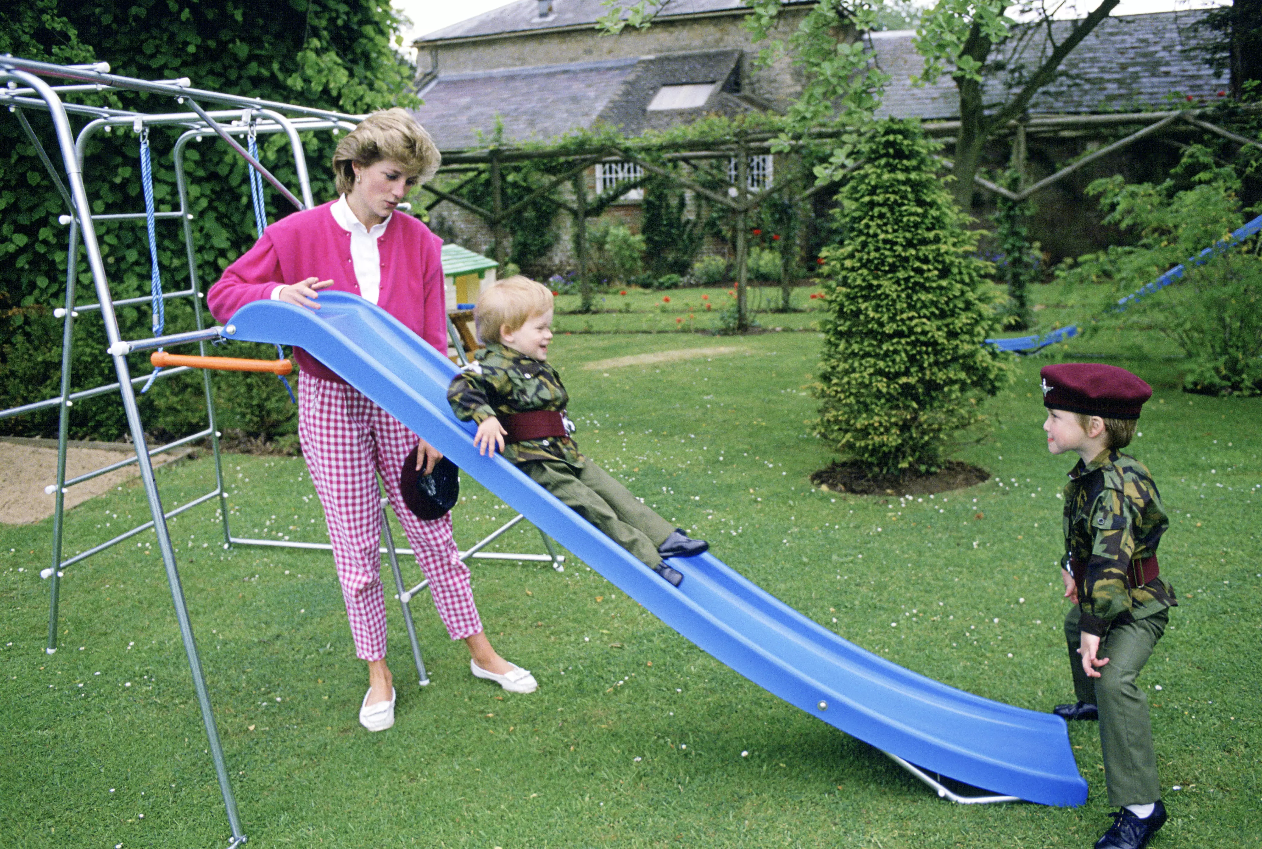 diana-william-harry-july-1986-2