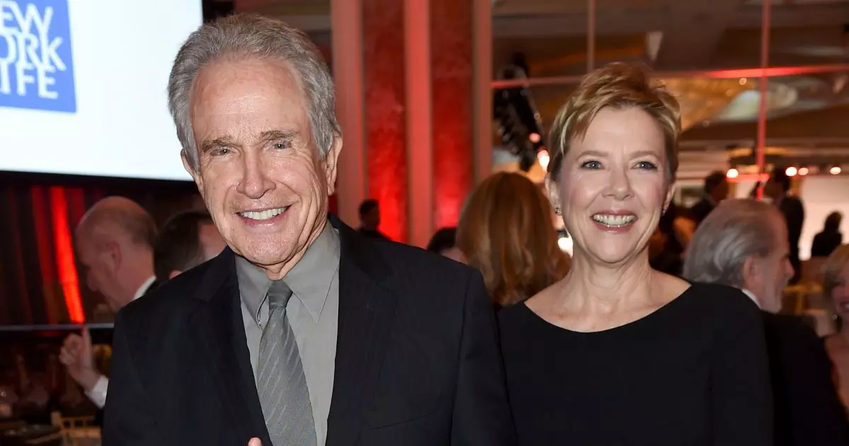 Annette Bening ۋە Warren Beatty نىڭ بالىلىرى كىملەر؟ ئۇلارنىڭ تۇغقانلىرى بىلەن كۆرۈشۈڭ