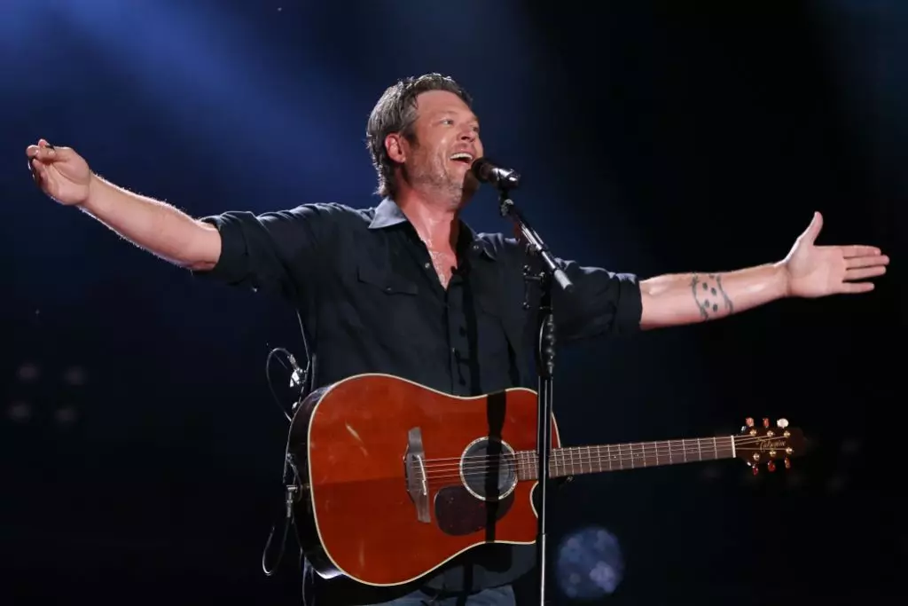 De la „antrenorul vocal la proprietarul de afaceri, verificați valoarea netă uriașă a lui Blake Shelton