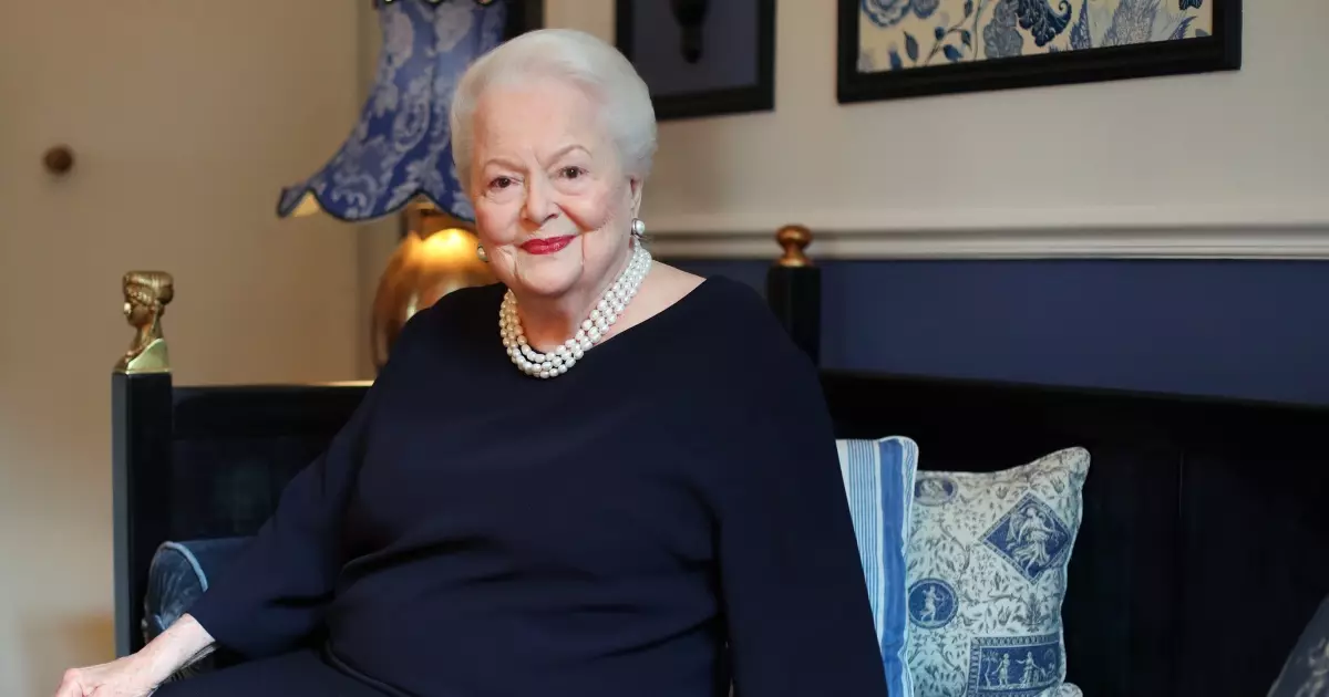 Mutuwar Olivia De Havilland: 'Yar wasan kwaikwayo ta tafi tare da iska' ta mutu tana da shekara 104