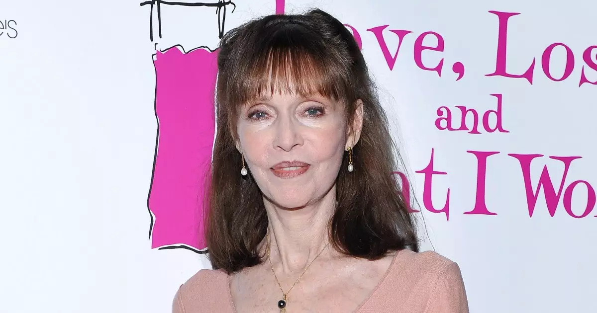 Meunang Smart Star Barbara Feldon ngungkabkeun Naha Anjeunna Ninggalkeun Hollywood