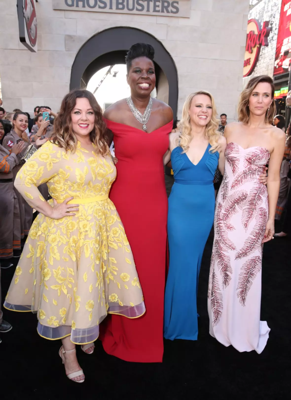 ghostbusters reboot cam khwb cia getty dluab