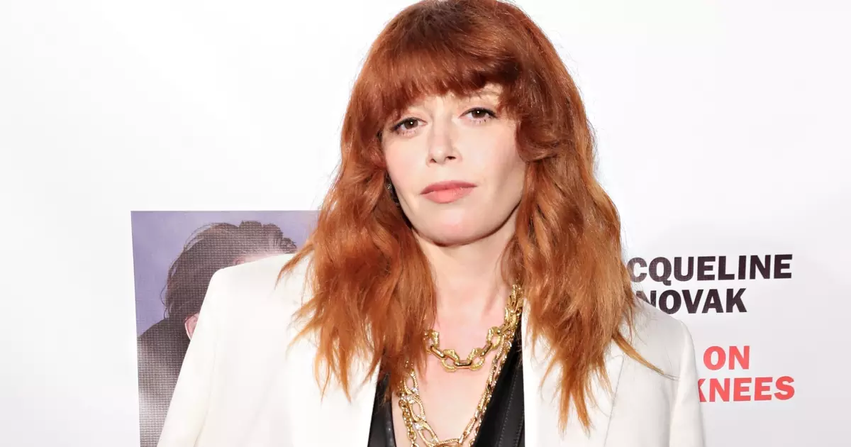 Natasha Lyonne "Blown Away" "Rus kuklası" Emmy nominasiyalarına görə