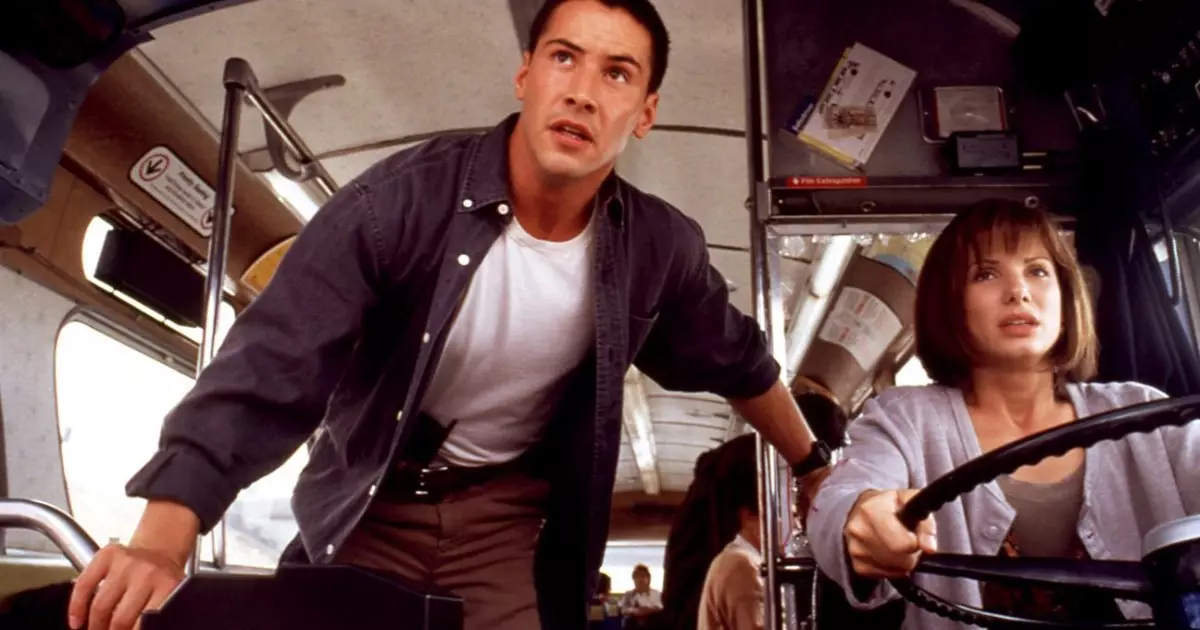 Γεγονότα "Speed": Η ταινία του Keanu Reeves και της Sandra Bullock κλείνει τα 25
