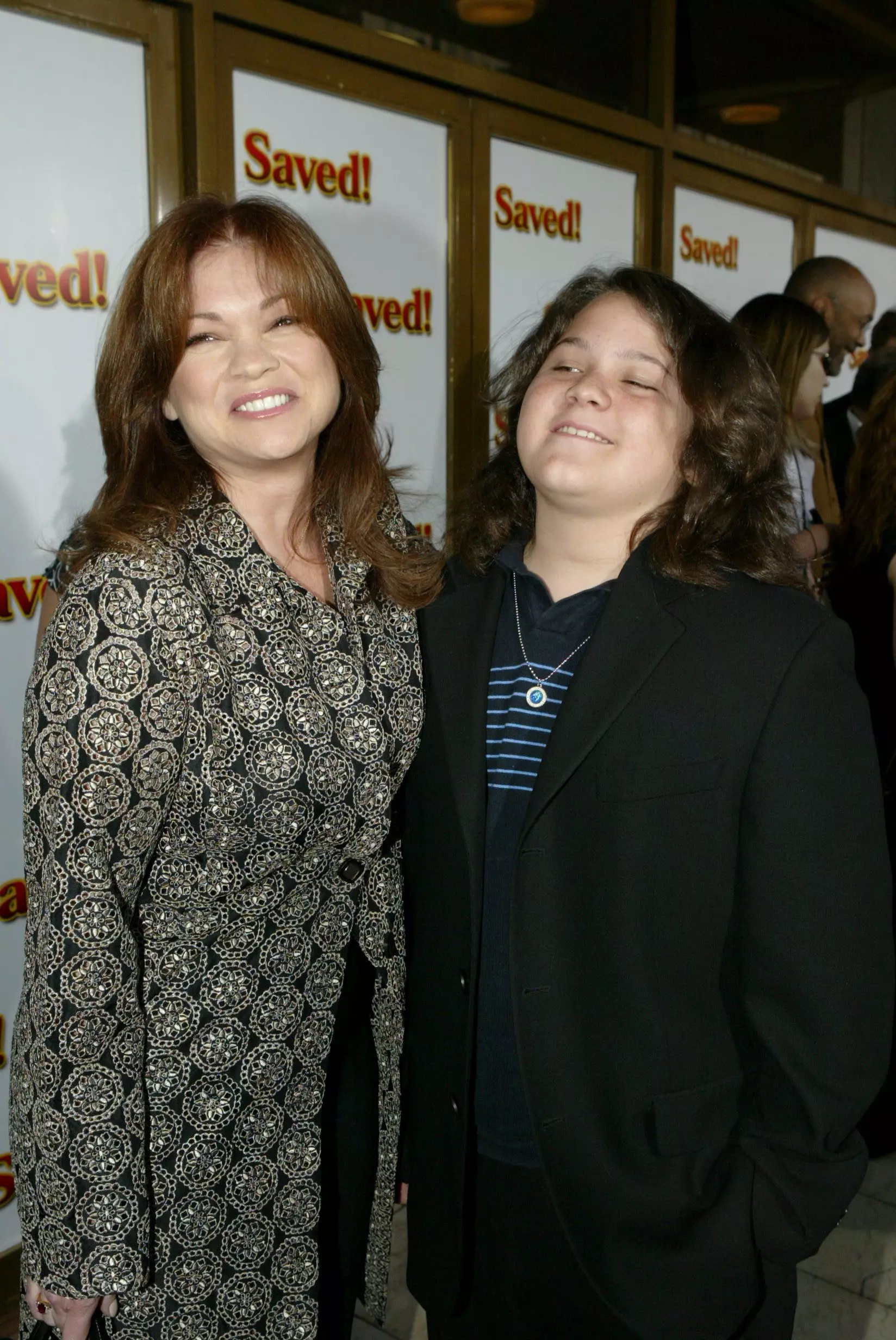 valerie-bertinelli-and-son-wolfgangs-lucu-foto-dulu-dan-sekarang