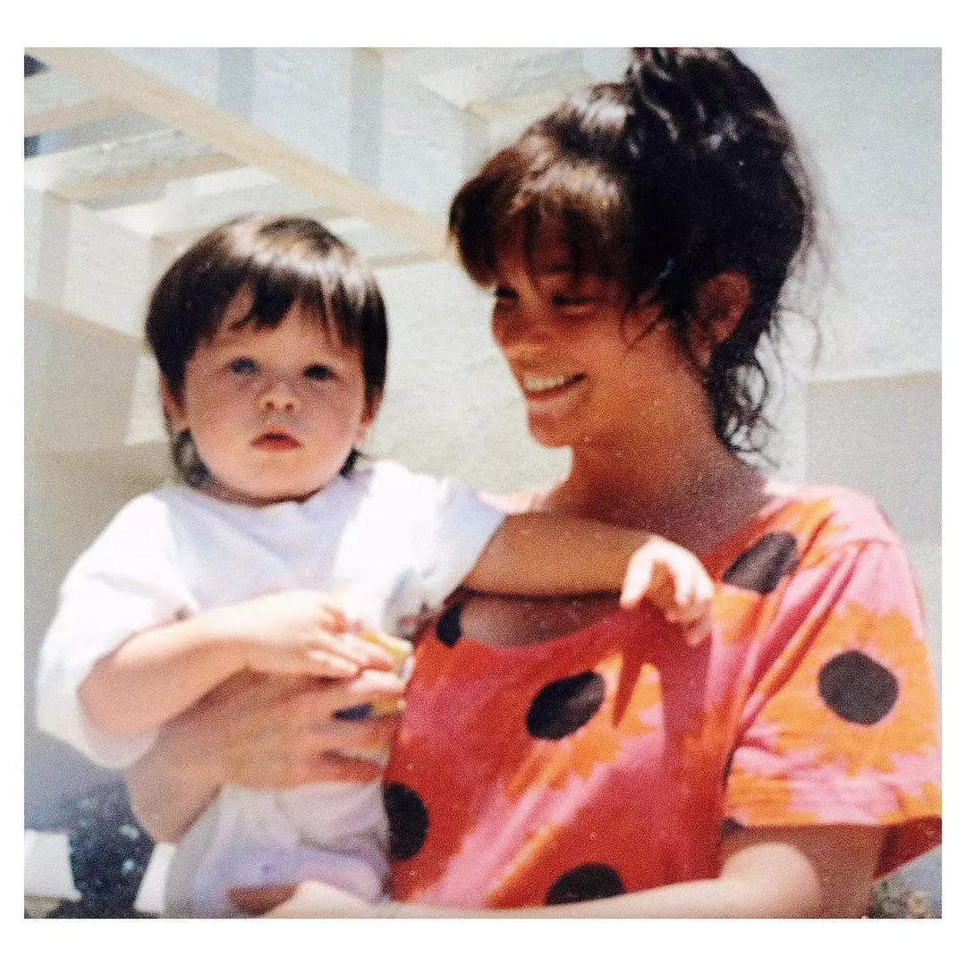 valerie-bertinelli-and-son-wolfgangs-cute-cute-photos-kaniadto-ug-karon