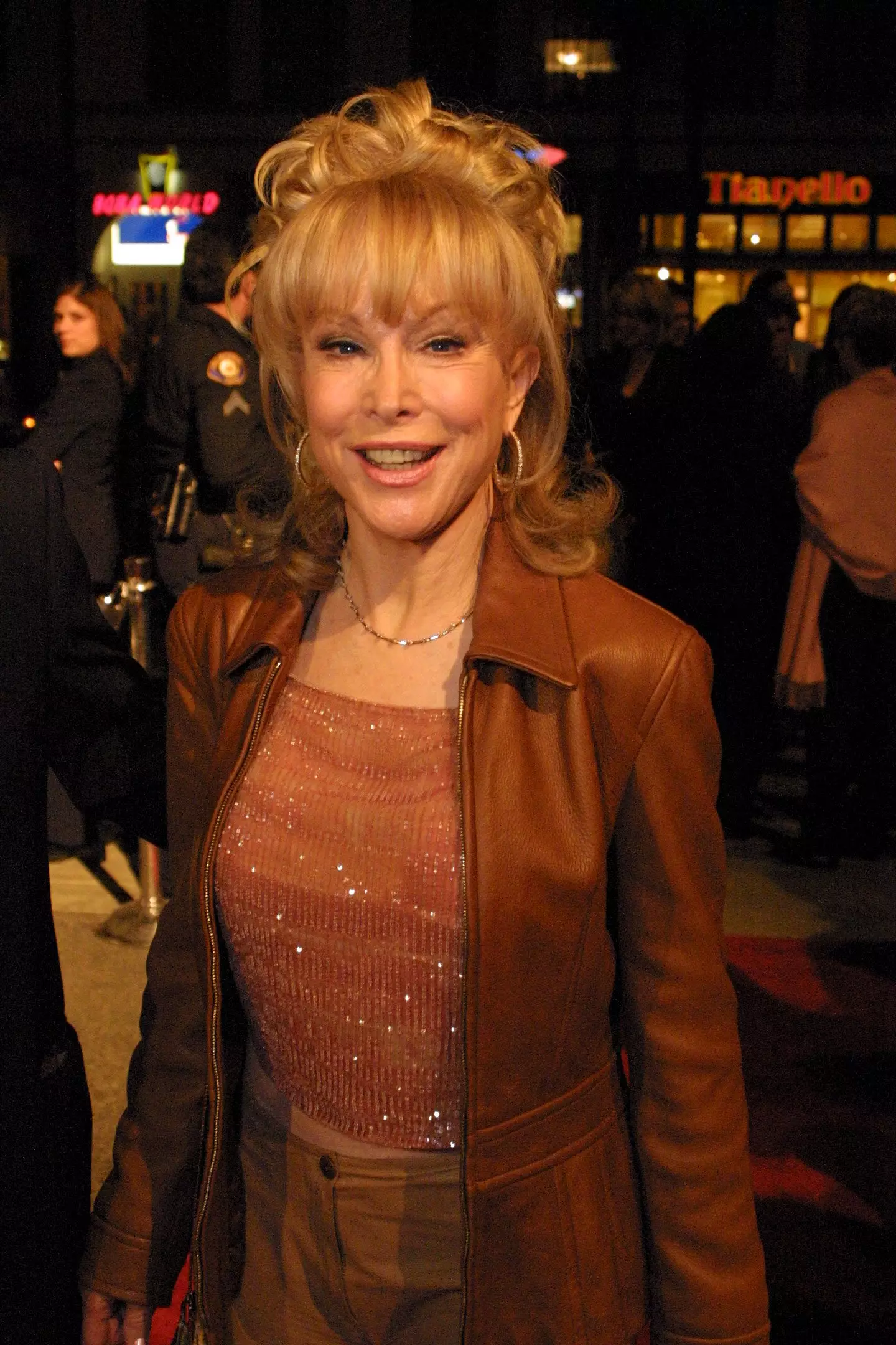 barbara-eden-2000