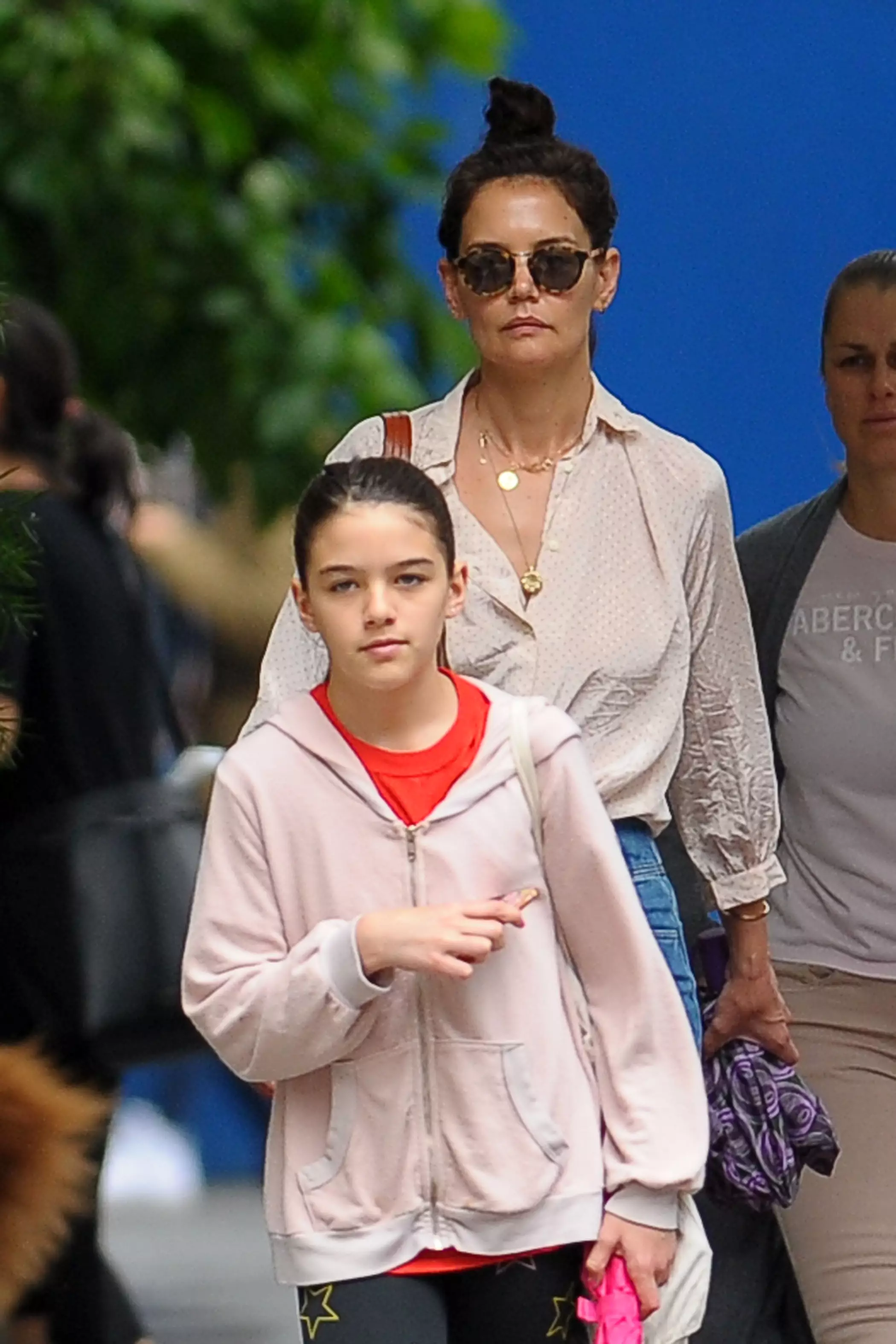 Du thuyền Katie Holmes Suri