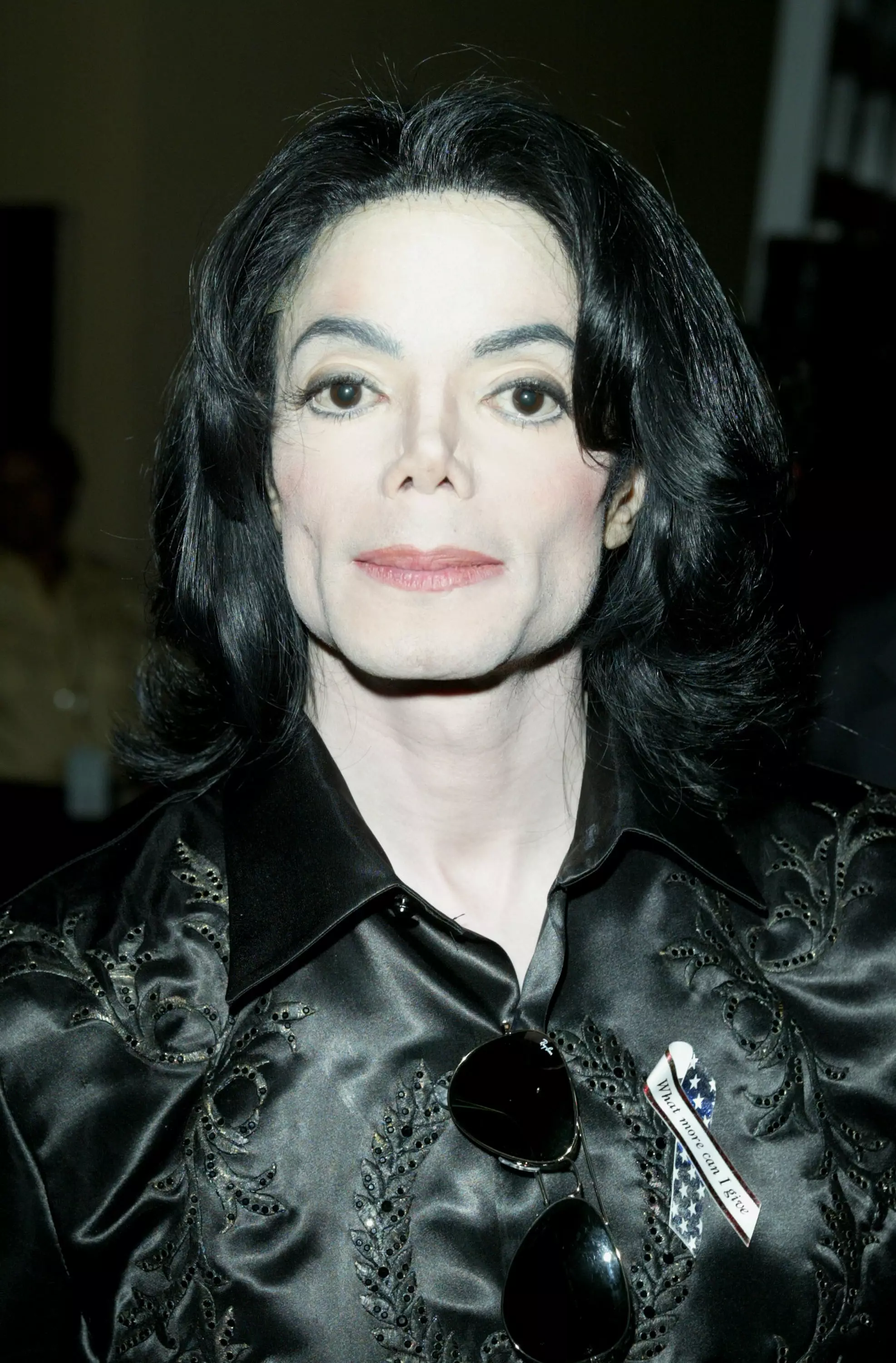 Майкл-Джексон-2003