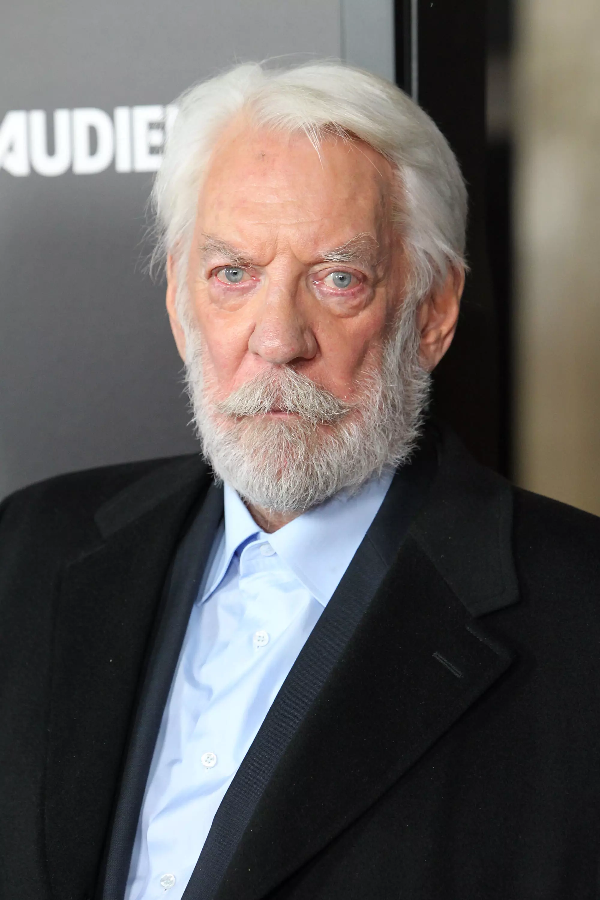 uDonald-sutherland-2