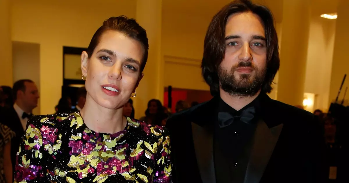 Mbesa e Grace Kelly Charlotte Casiraghi është fejuar me Dimitri Rassam