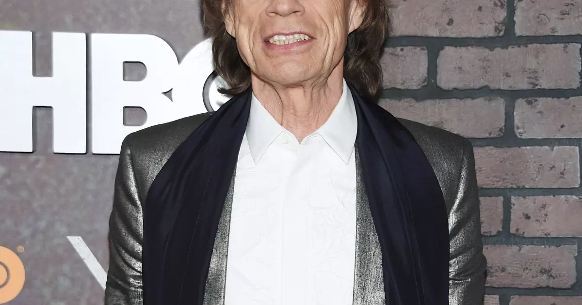 Mick Jagger באַגריסן די אַכט קינד - פּלוס זען 11 מער פון די אָולדאַסט דאַדס אין האָלליוואָאָד! - נעענטער וואכנשריפט