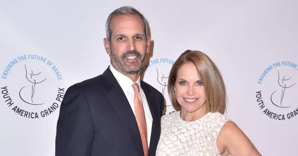 Katie Couric geeft update over colonoscopieprocedure met echtgenoot John