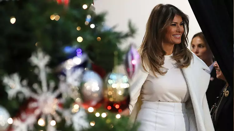 Melania Trump Ingin Menghabiskan Natal di Pulau Terpencil