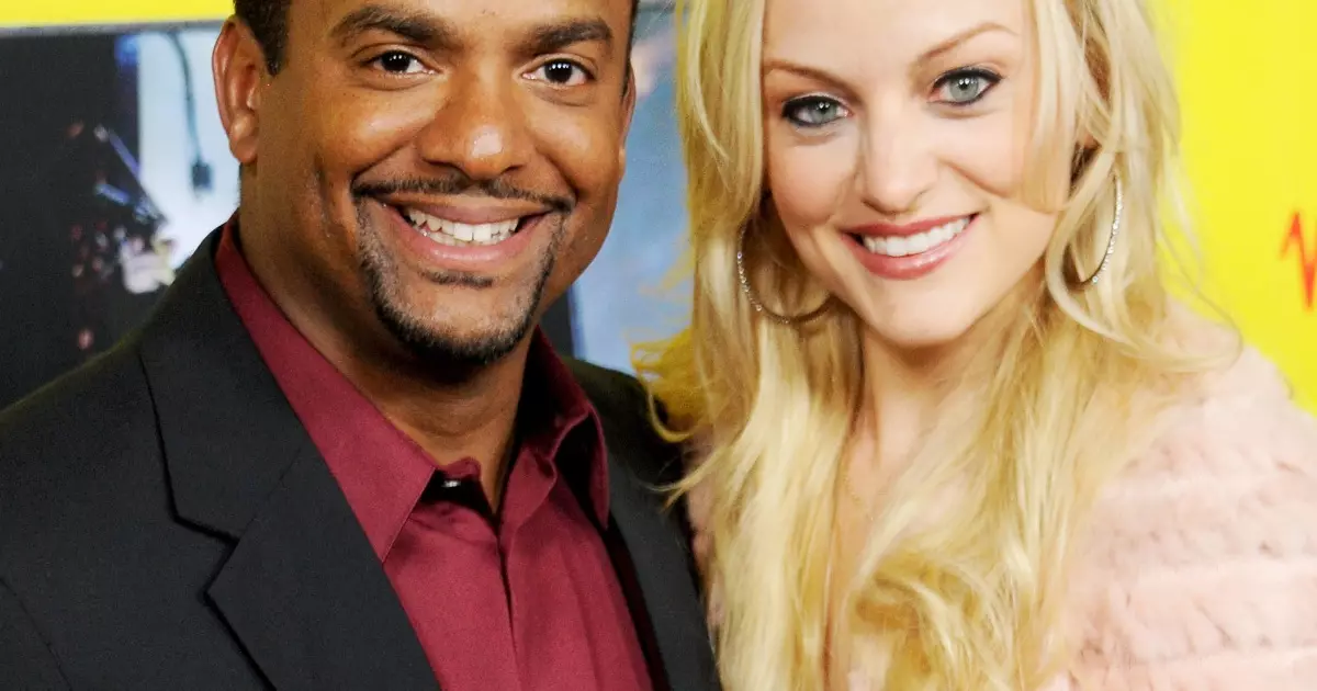 Alfonso Ribeiro dhe bashkëshortja Angela Unkrich Mirësevini Foshnja nr. 2 - Closer Weekly