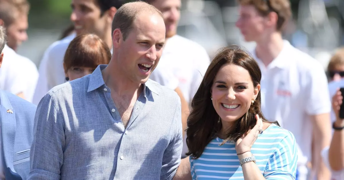 Kate Middleton e o príncipe William non poden mostrar a PDA por unha razón estraña