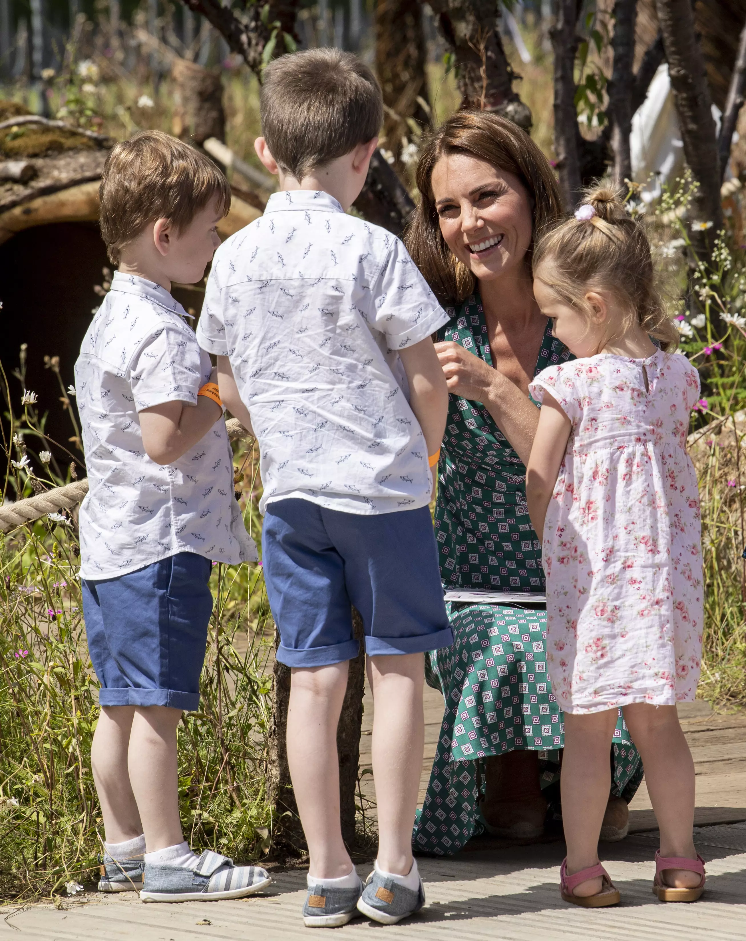 kate-middleton-rhs-royal-hampton- گۈل-تاماشا