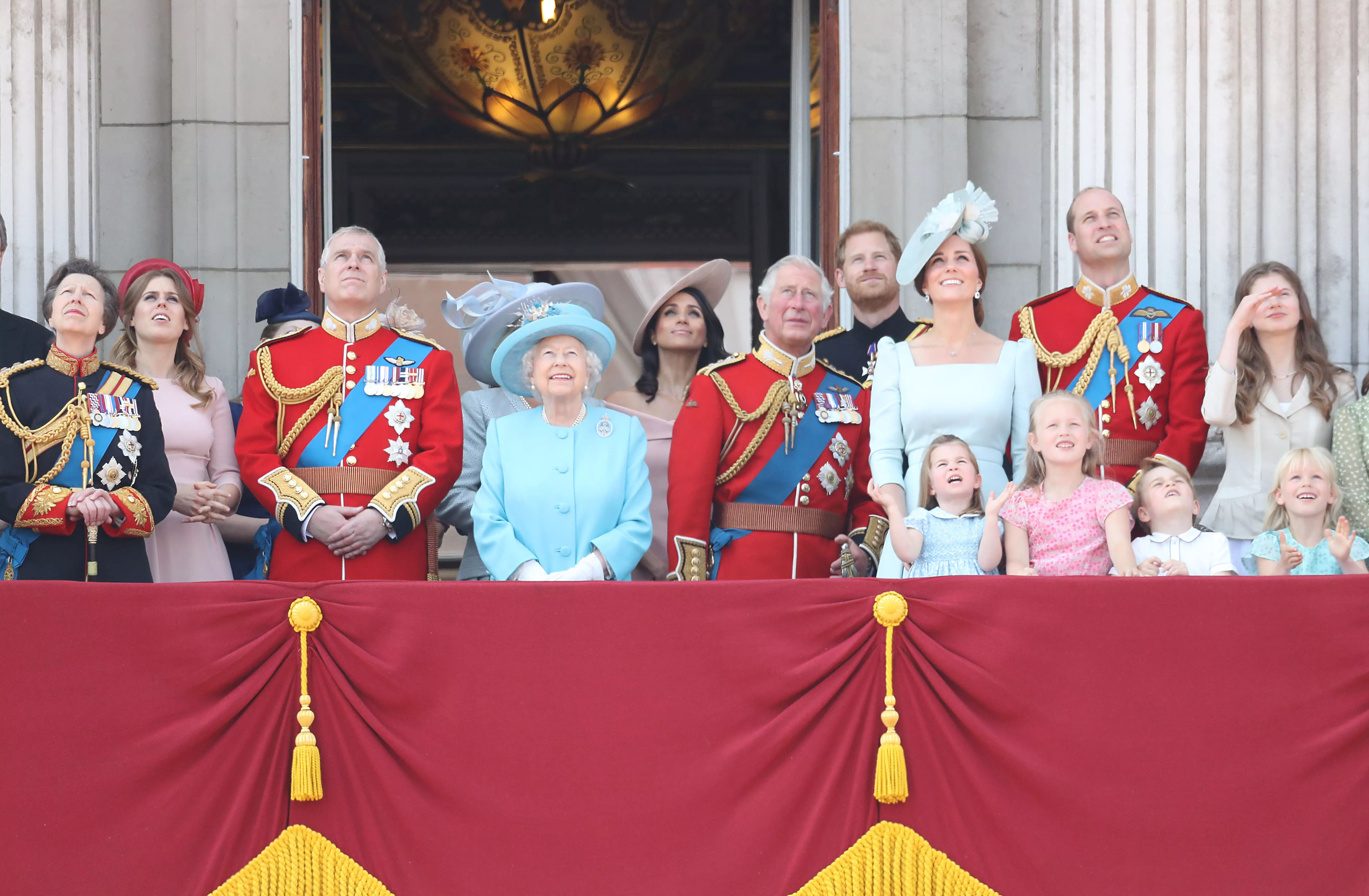 meghan markle trooping saka gambar getty warna