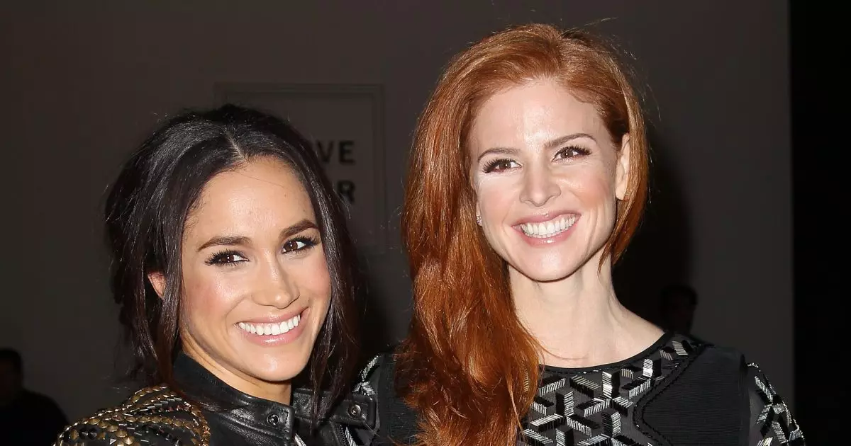 Ibinunyag ni Sarah Rafferty Kung Mananatiling Makipag-ugnayan Siya kay Meghan Markle