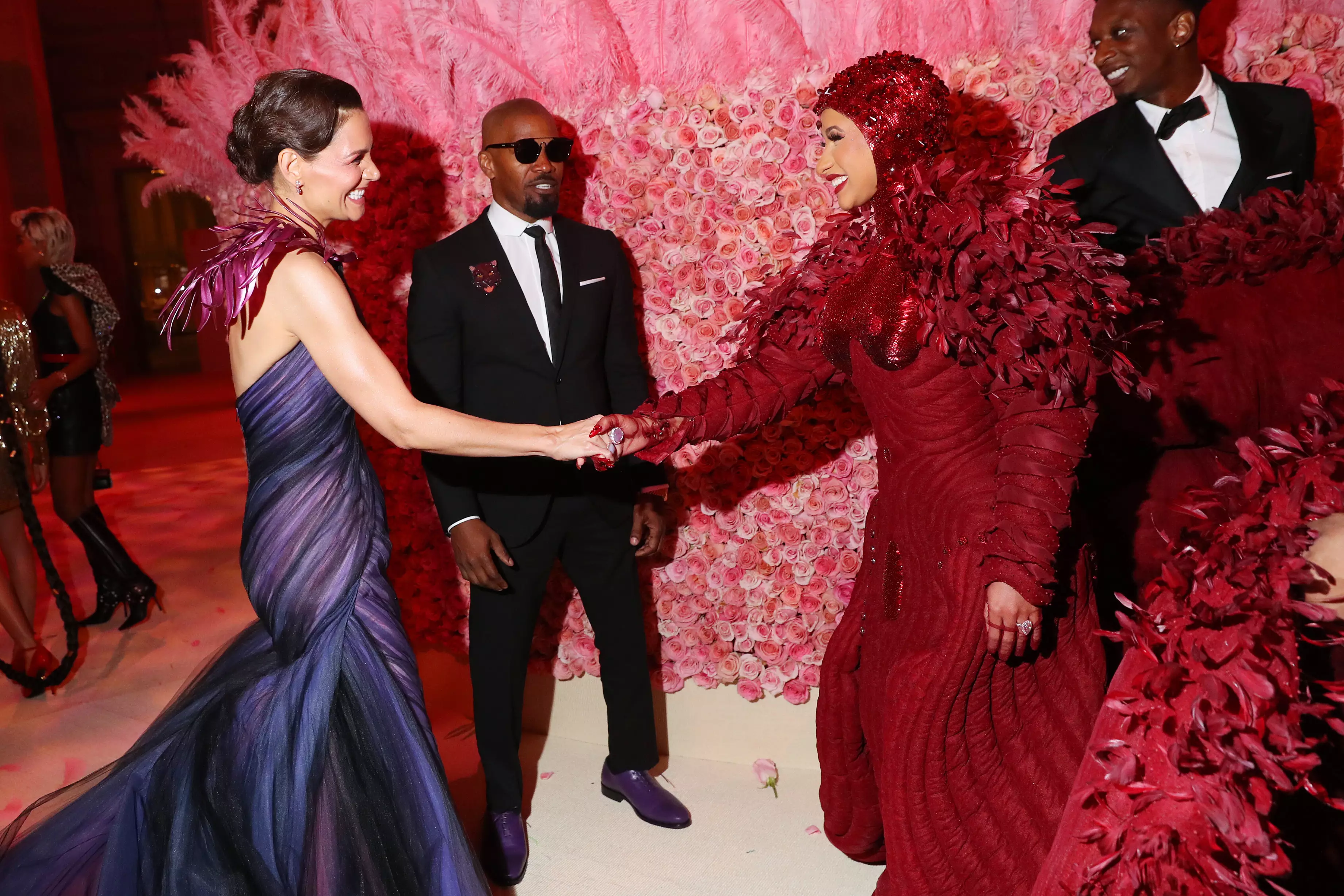 Katie Holmes, Jamie Foxx ndi Cardi B apezeka pa Met Gala ya 2019