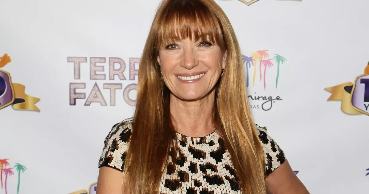 Jane Seymour, 68, izgleda fantastično dok prisustvuje proslavi u Vegasu