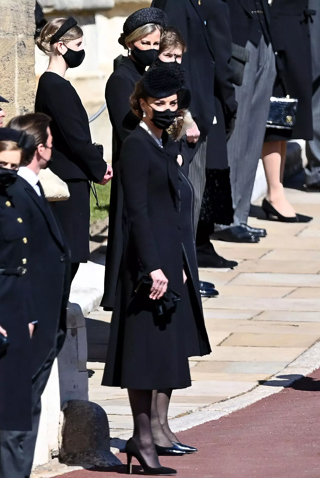 哈里王子擱置皇家戲劇參加飛利浦王子葬禮