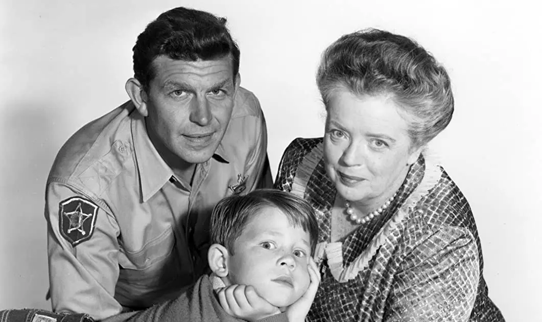 Li vir çi bû ji Aunt Bee ji 'The Andy Griffith Show'