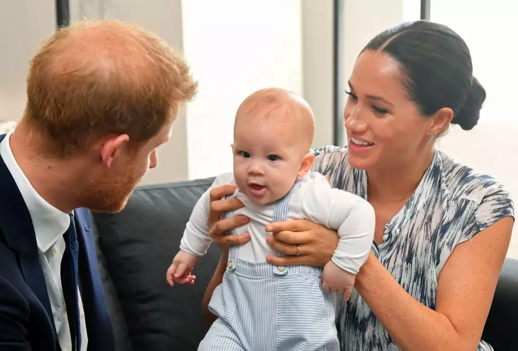 Meghan Markle Melahirkan Bayi No. 2 Bersama Pangeran Harry Putra Archie