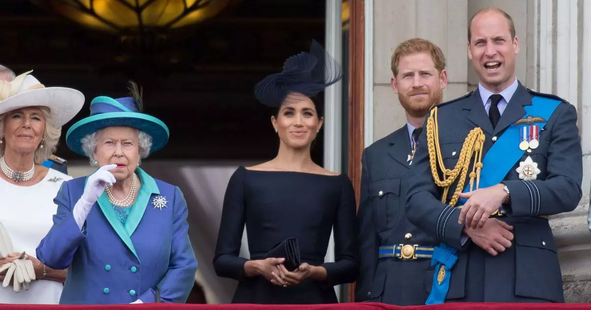 Ratu Elizabeth Baik-Baik Saja Dengan Harry dan Meghan di Kanada untuk Natal