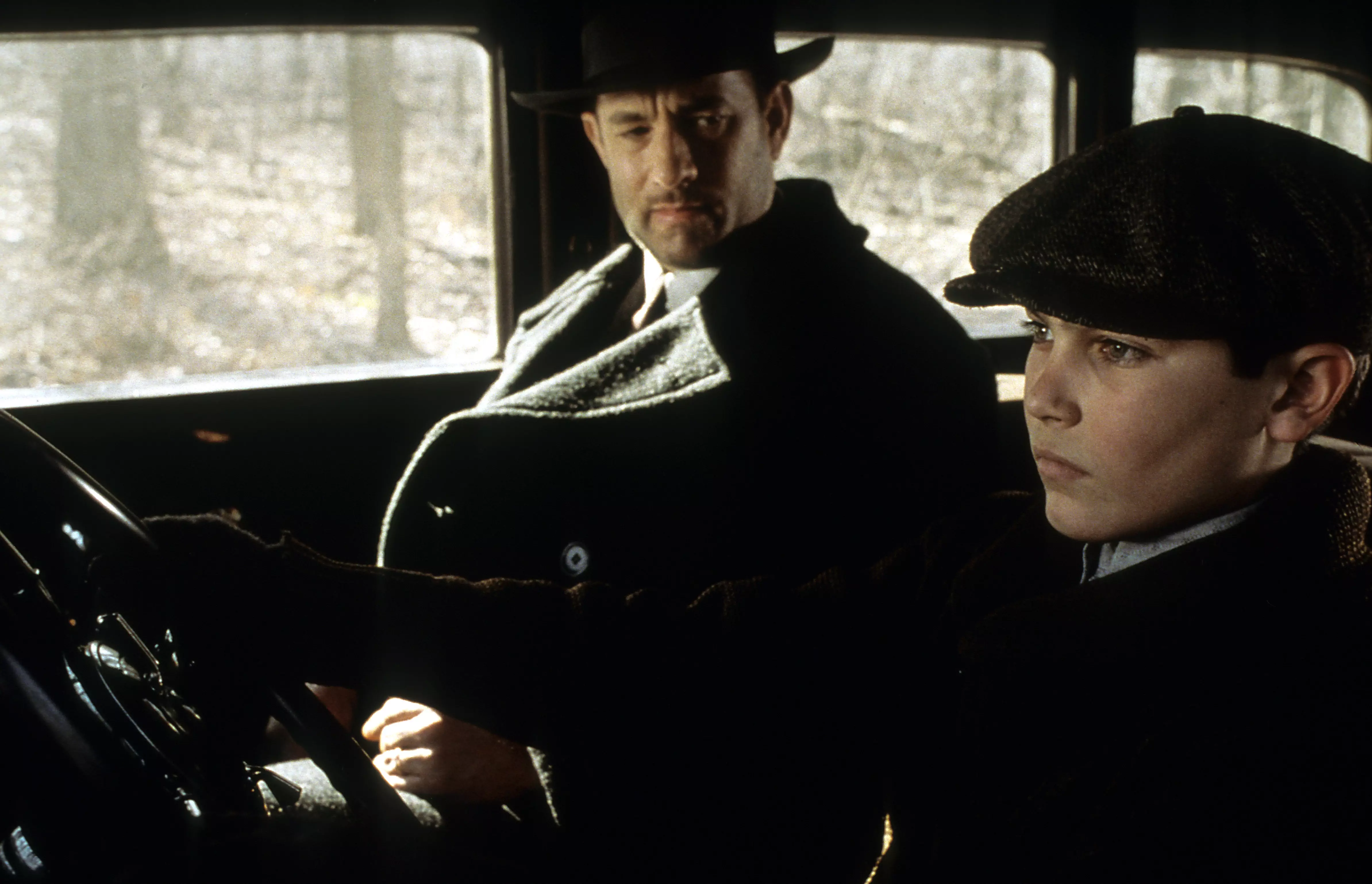 Tom Hanks i Tyler Hoechlin u filmu 'Road To Perdition'