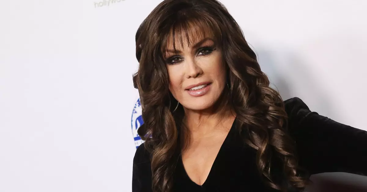 Marie Osmond זאגט "אונדזער לעבן יקספּיריאַנסיז זענען מענט צו זיין שערד"