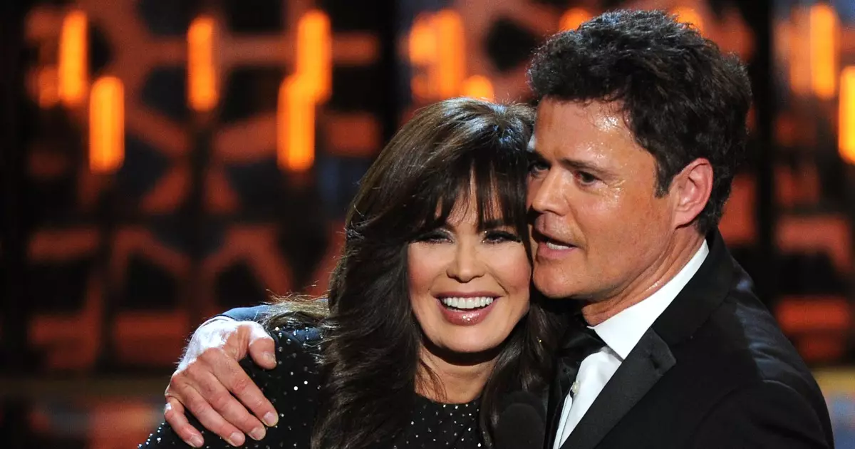 Donny Osmond Nyauran Marie Osmond 'Mitra dina Kajahatan' dina Bday Post