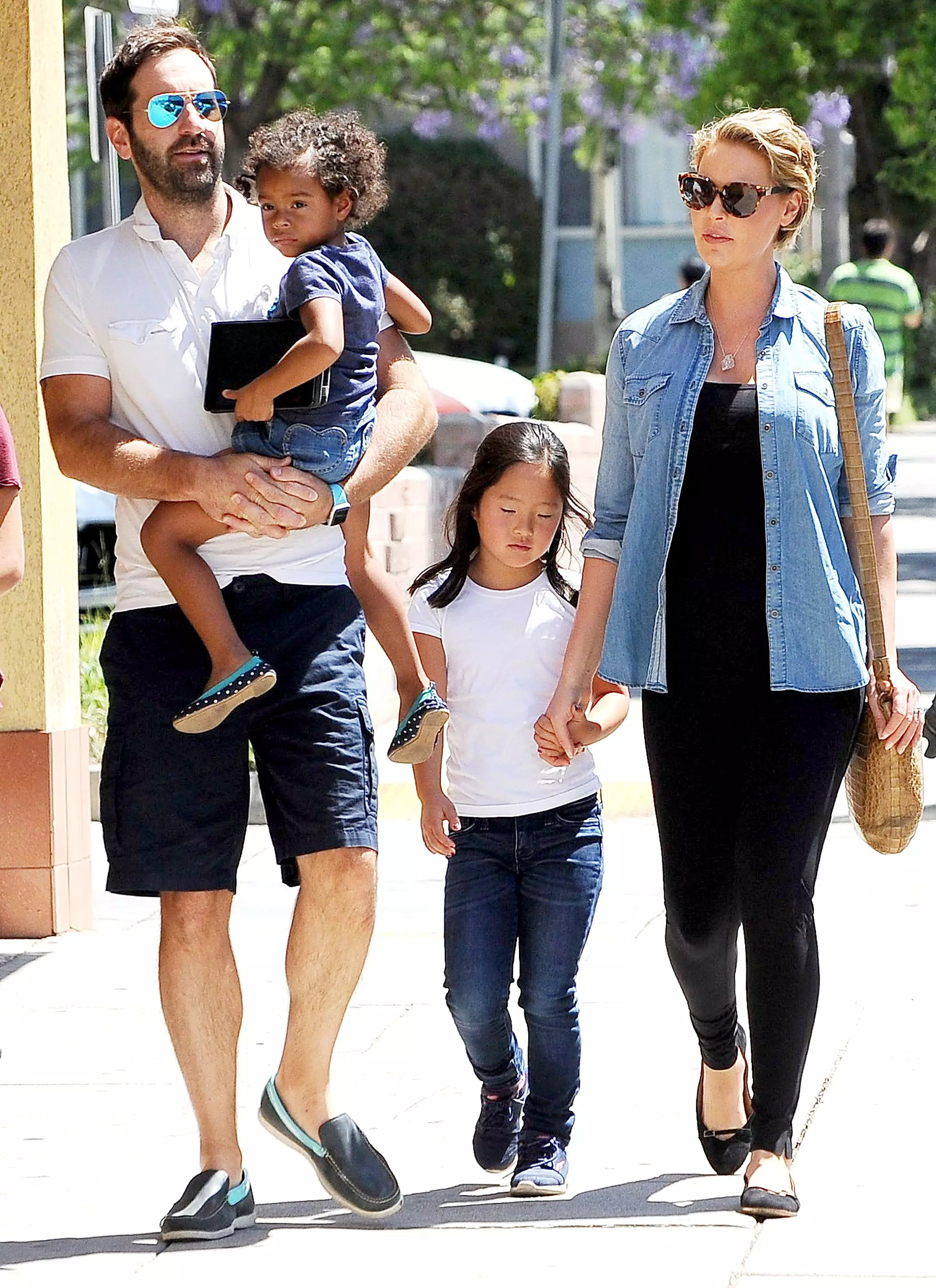 Katherine Heigl dan Josh Kelley keluar dan sekitar, Los Angeles, Amerika Syarikat - 13 Ogos 2016