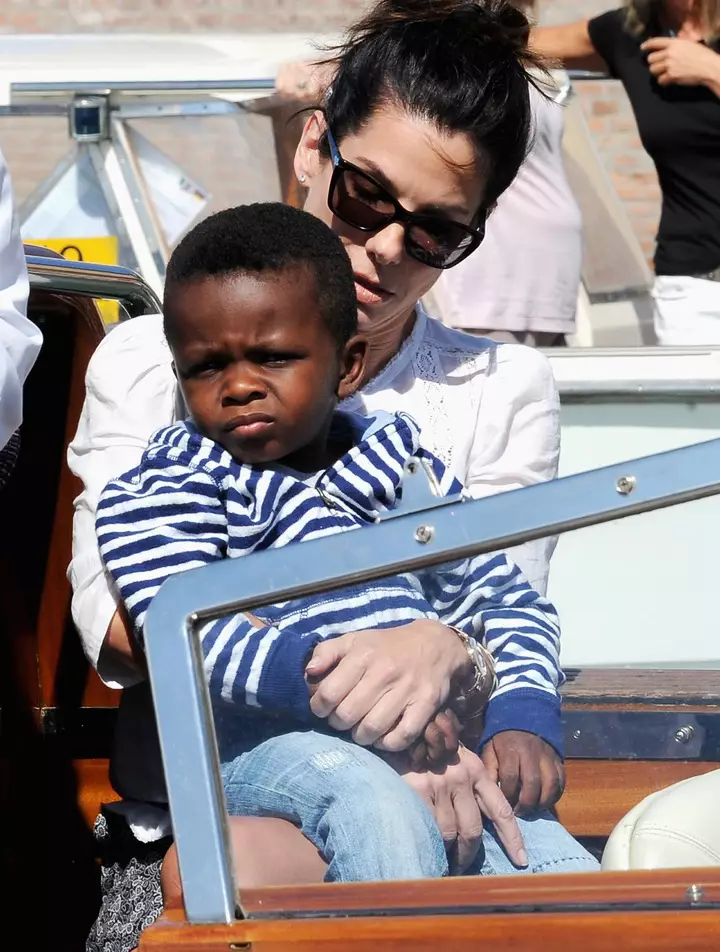 sandra-bullock-son