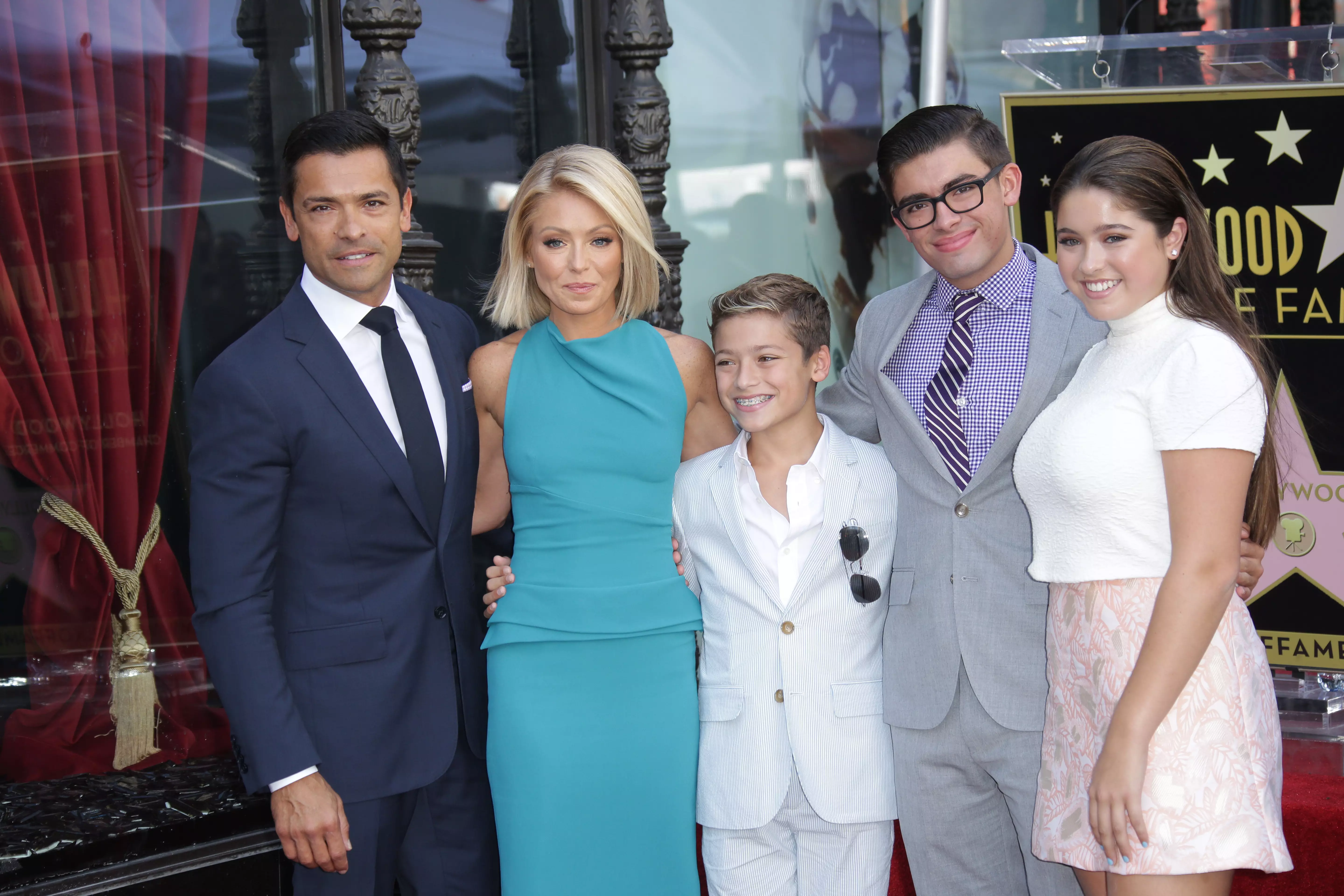 familja tat-tfal kelly ripa