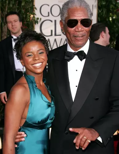 Morgan Freeman stígur út í fyrsta skipti síðan Goddaughter's Murder - Closer Weekly