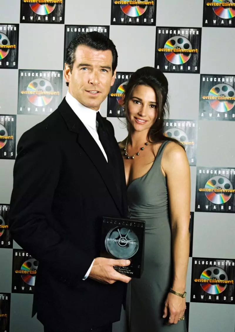 PIERCE BROSNAN IYO XAASKA KEELY