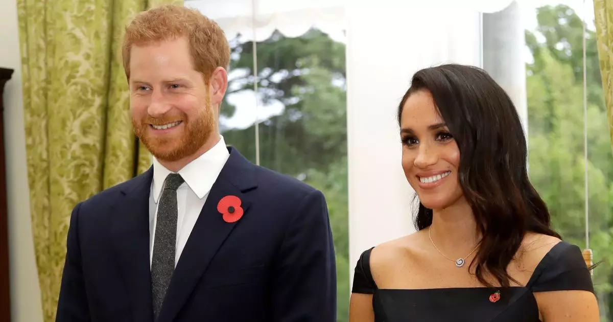 Prințul Harry și Meghan Markle modernizează familia regală