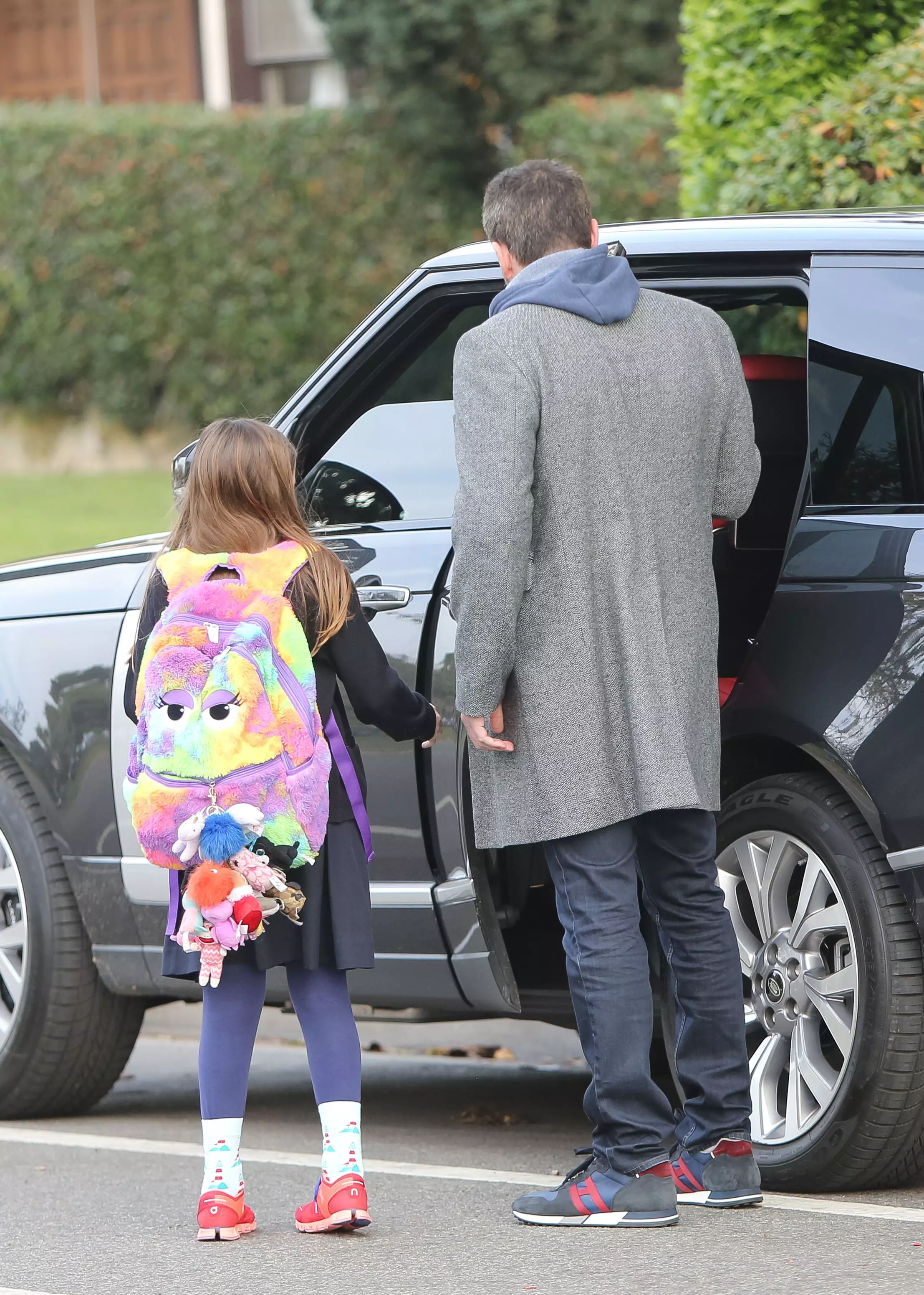 ben-affleck-after-school-stroll-with-Seraphina-Affleck