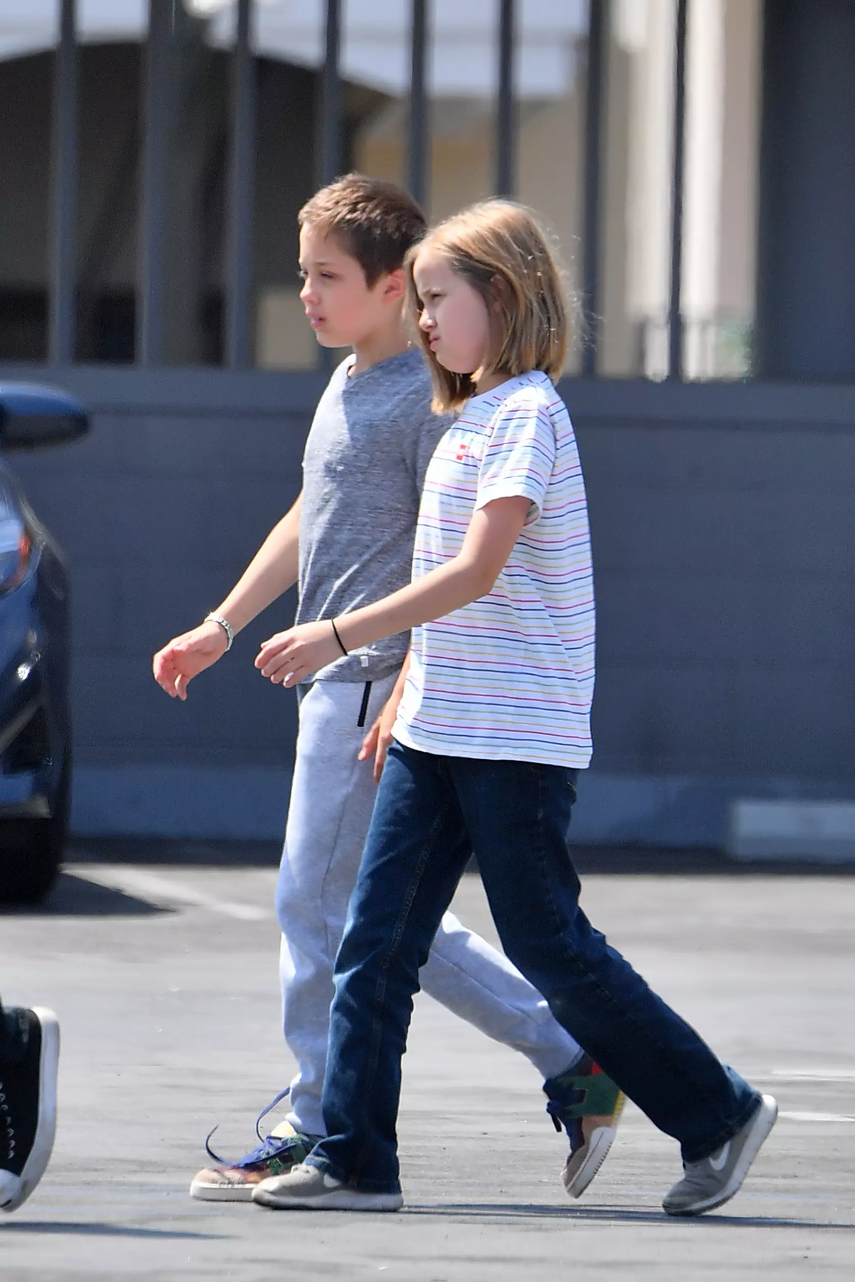 Vivienne kaj Knox Jolie-Pitt