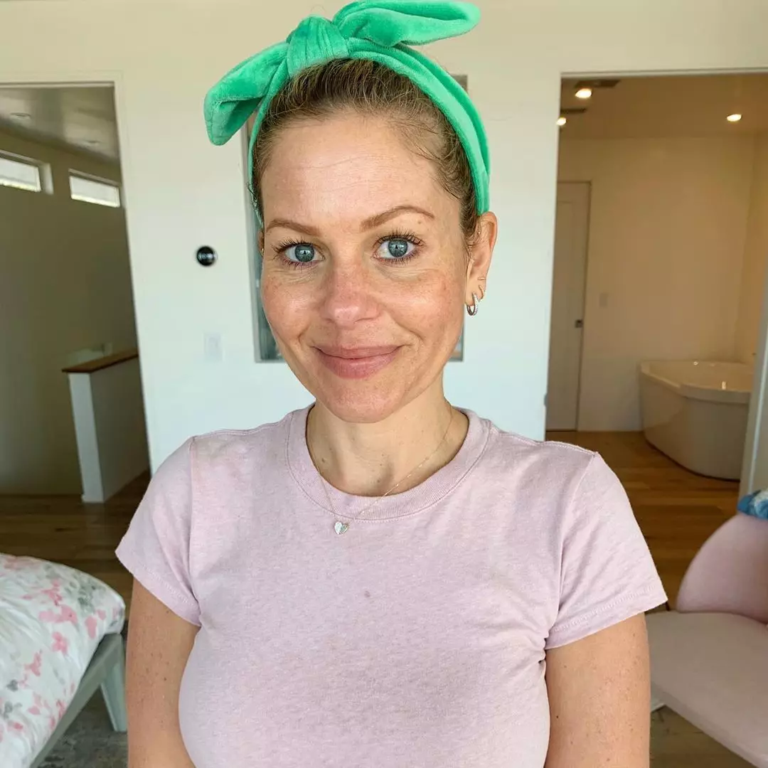 unde-i-candace-cameron-bure-live-fotografii-de-acasa-malibu