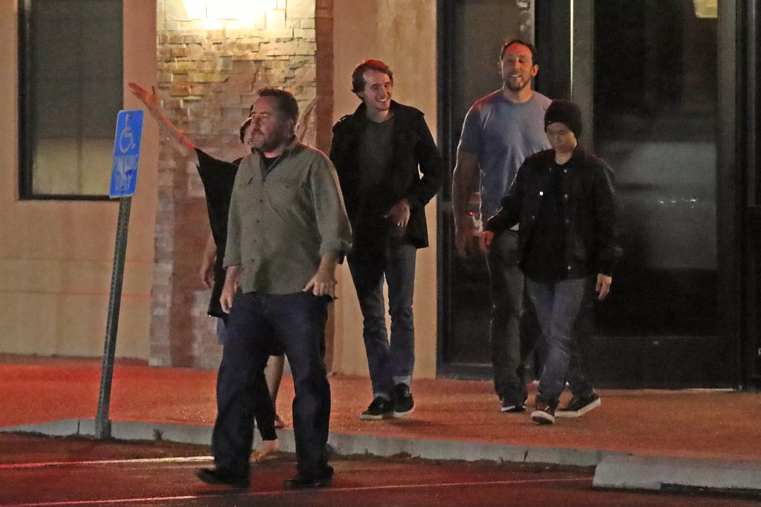 Angelina-jolie-sons-pax-maddox-new-mexico-sushi-dinner