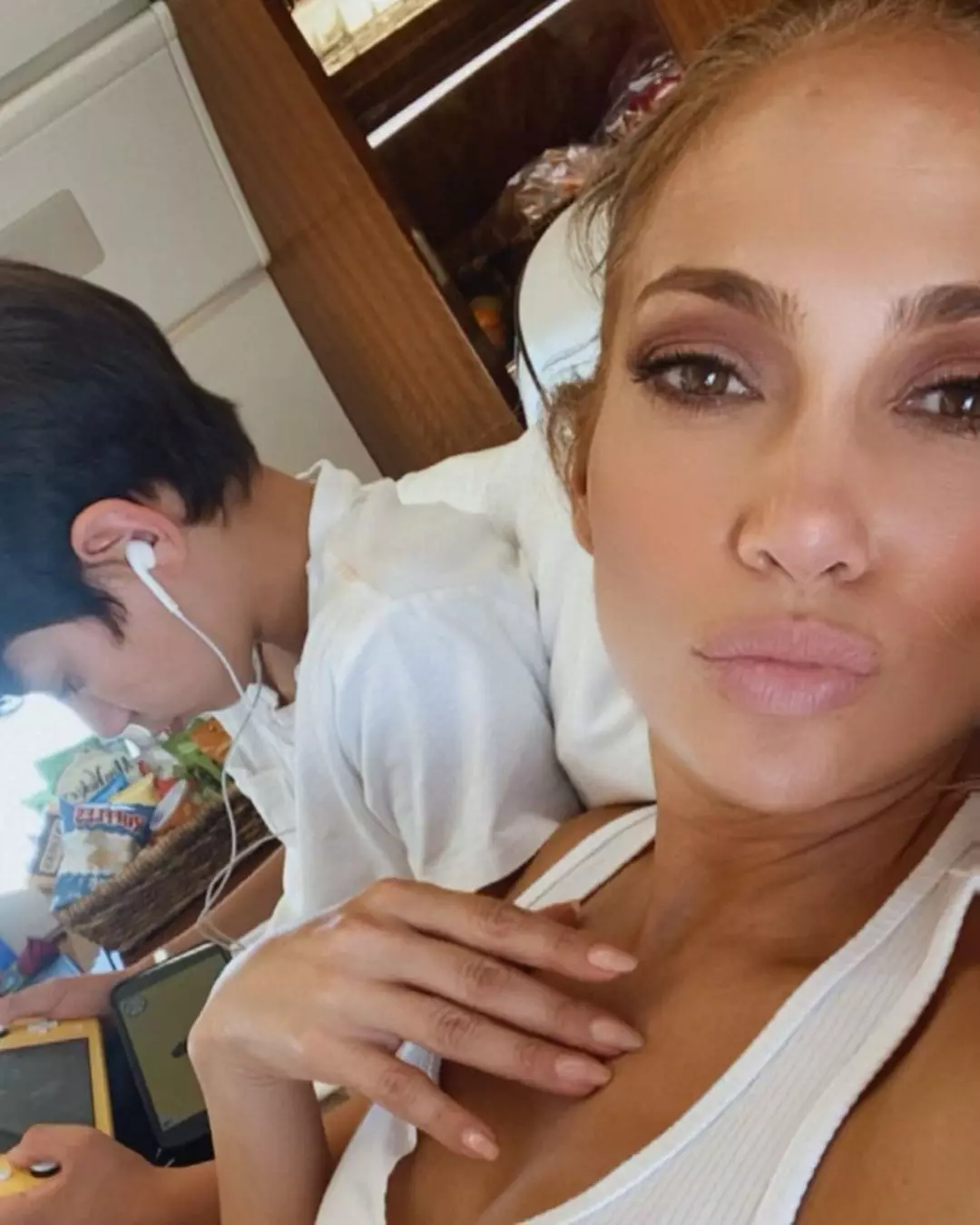 Jennifer Lopez Tamaiti Ata o Max ma Emme 3