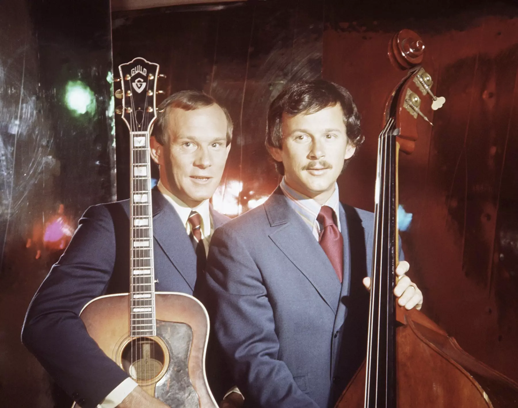 1960s-tv-smothers-brothers