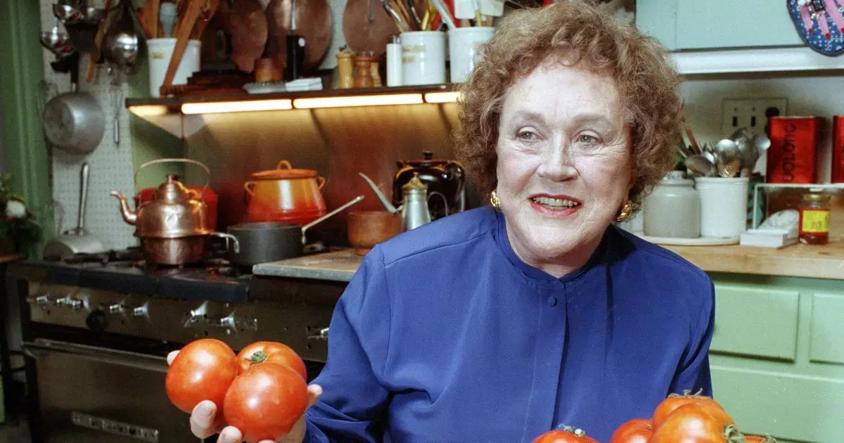줄리아 차일드 '진정성'으로 요리의 '세상을 바꿨다'