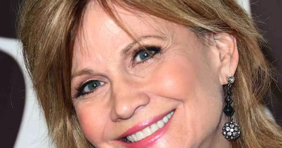 Markie Post's Lovely Home brings a touch of the South to California - Closer Weekly