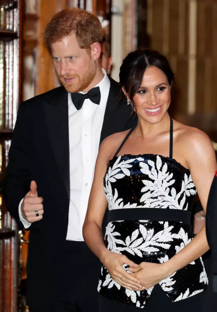 ព្រះអង្គម្ចាស់-harry-meghan-markle