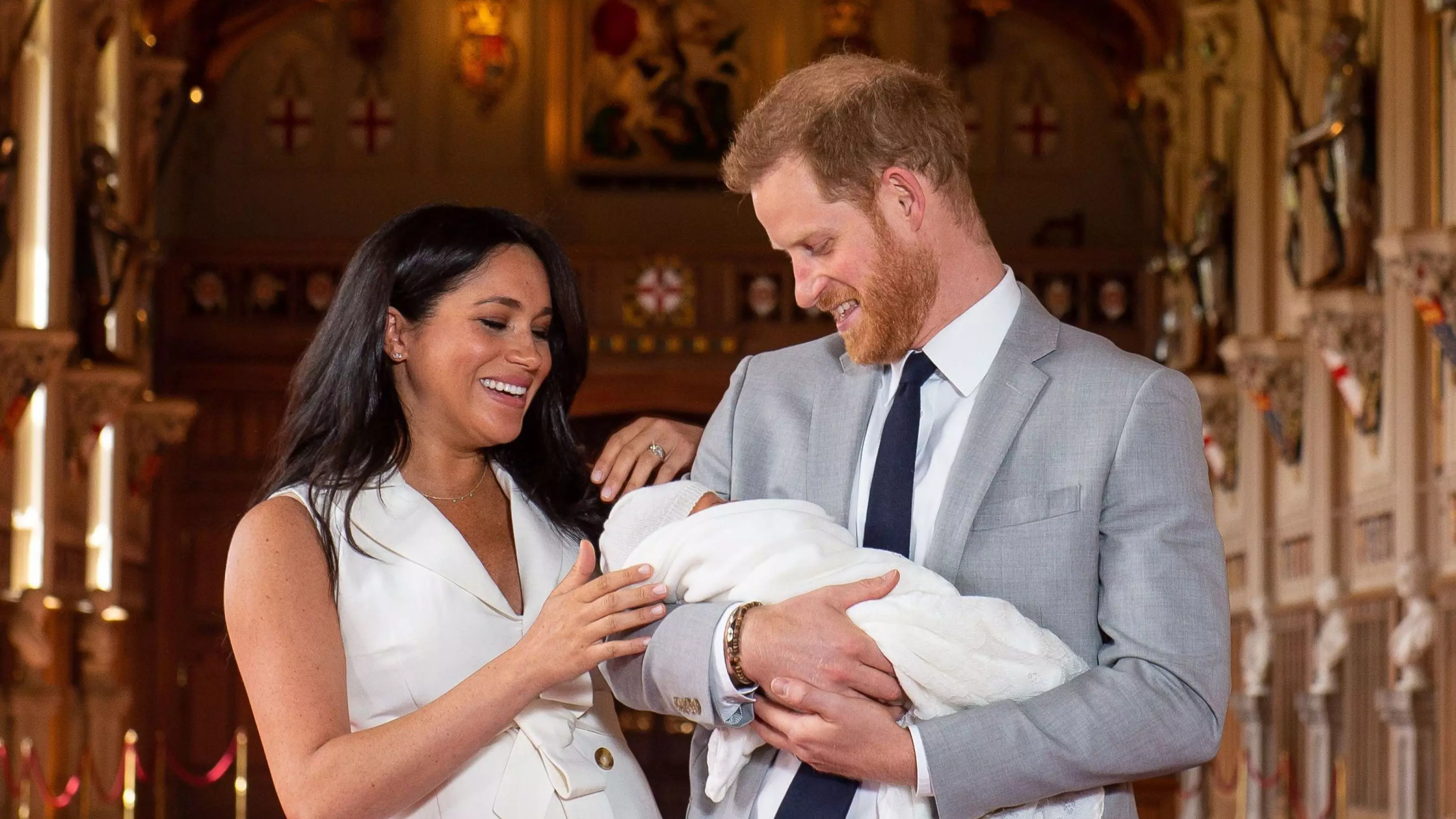 meghan-markle-prince-harry-baby-archie-christening-misaotra-nao-notes