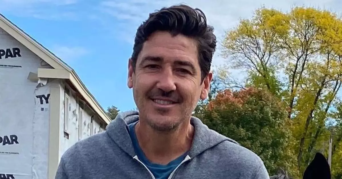 Vlera neto e Jonathan Knight: Sa para fiton ai?