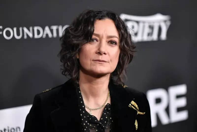 Sara Gilbert